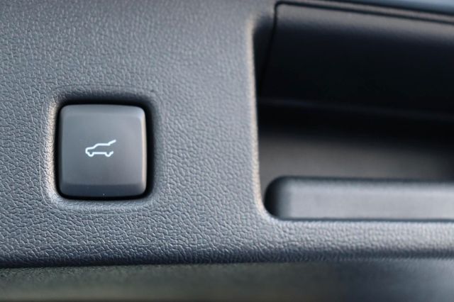 FORD Kuga / Neufahrzeug / Cham