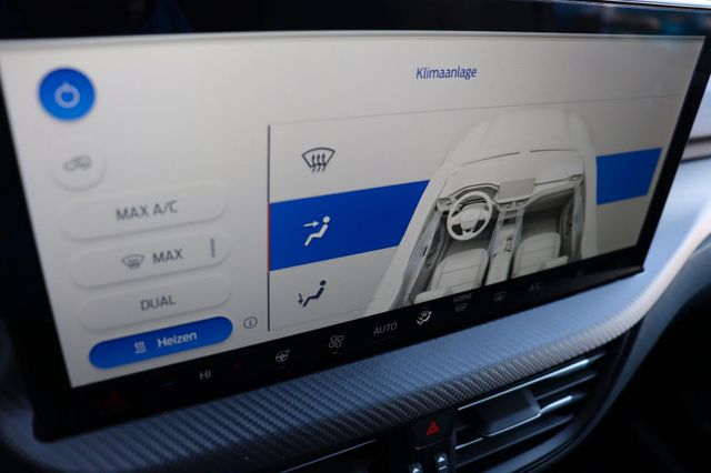 FORD Kuga / Neufahrzeug / Cham